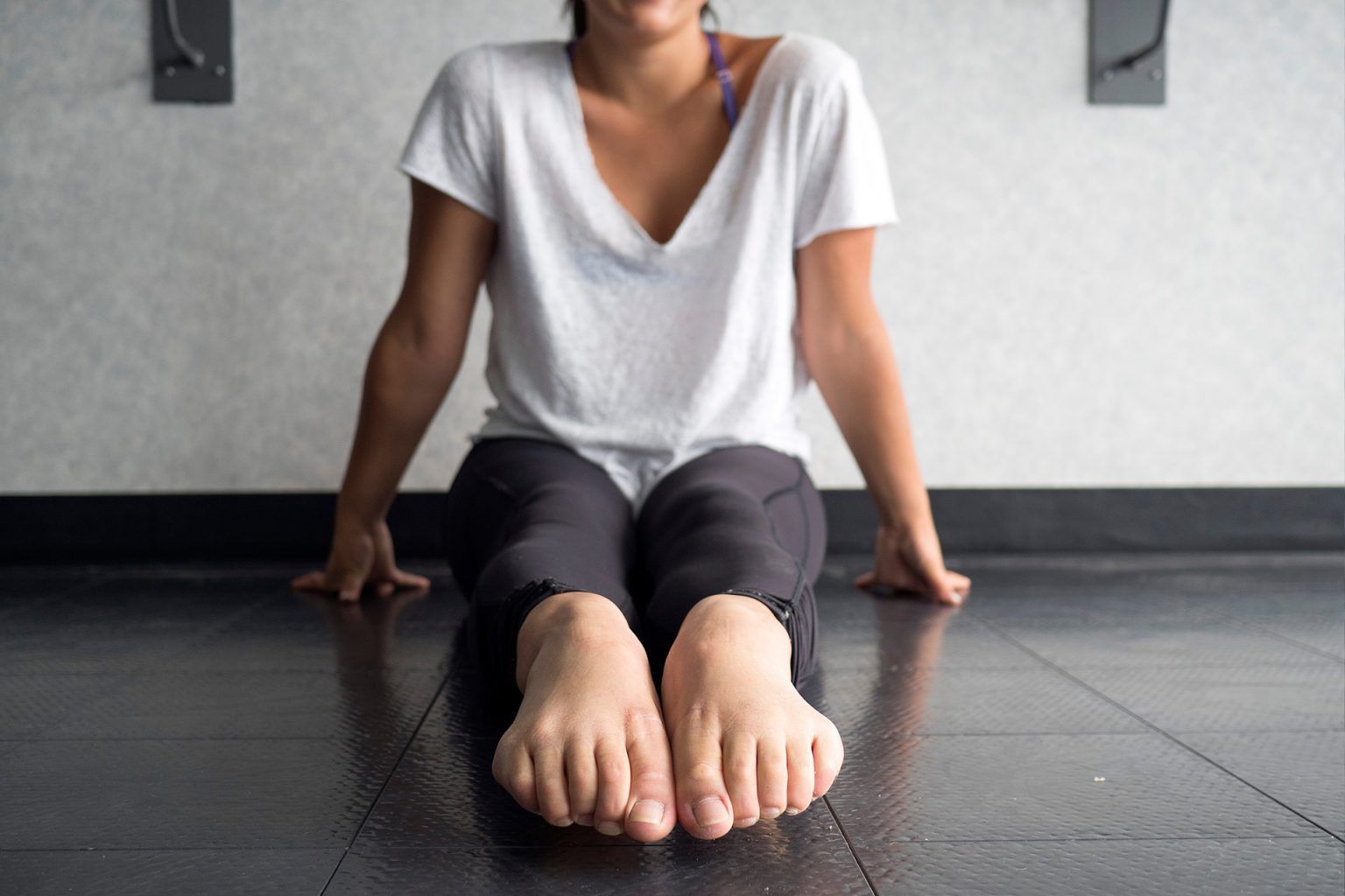 What Cause Muscle Tightness in the Lower Limbs? The Foot Practice