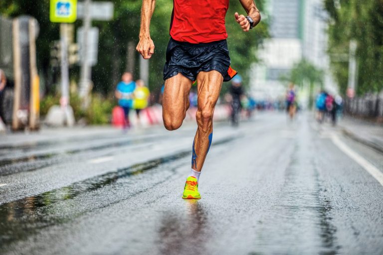 Sports Podiatrist's Guide on Running through Peroneal Tendonitis Pain