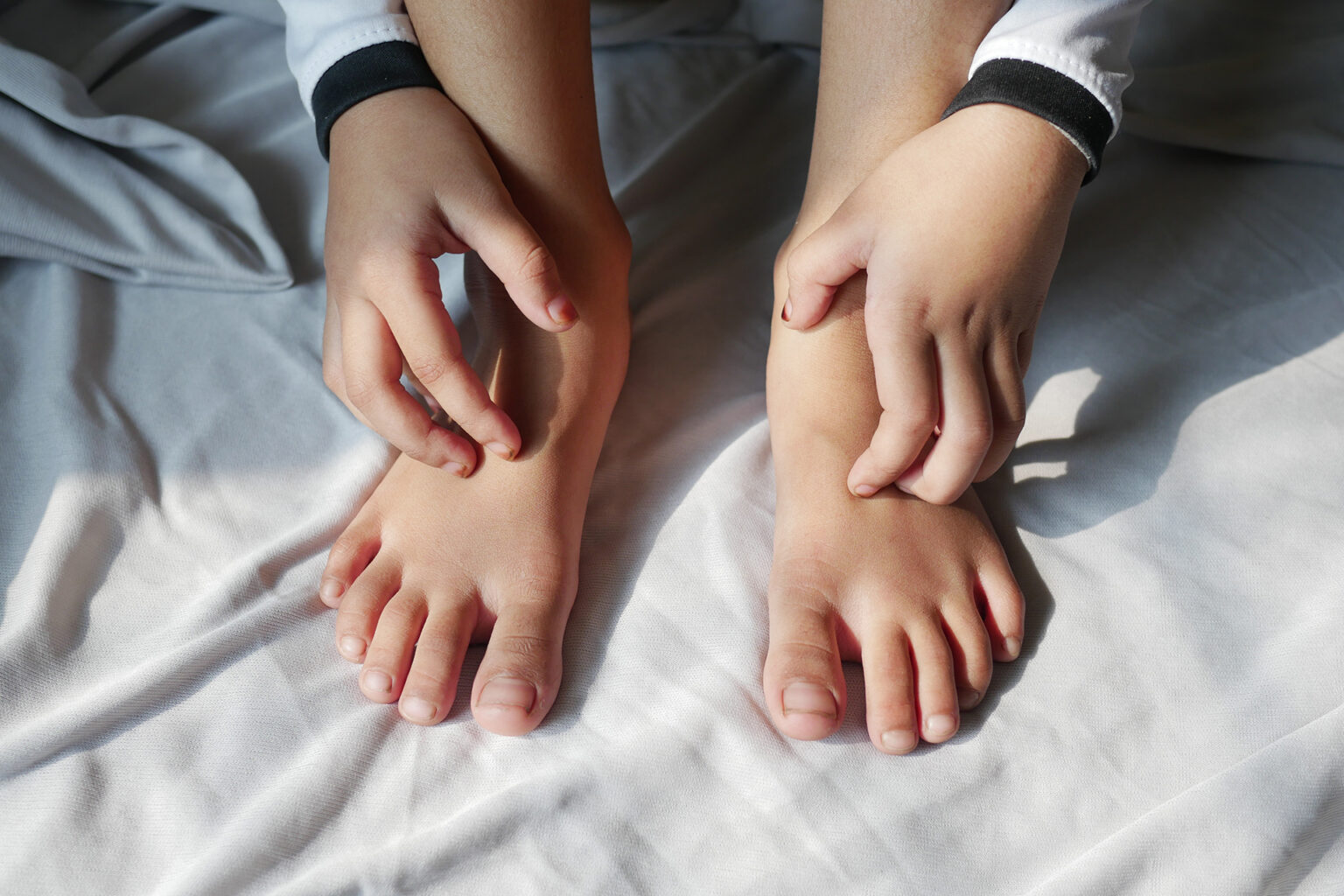 Guide for Parents to Manage Out-Toeing in Children aka ‘Duck Feet’