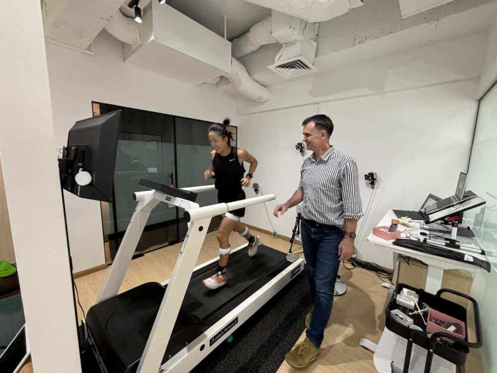 Patellar Tendonitis (Jumper's Knee): Treatment Recovery Guide