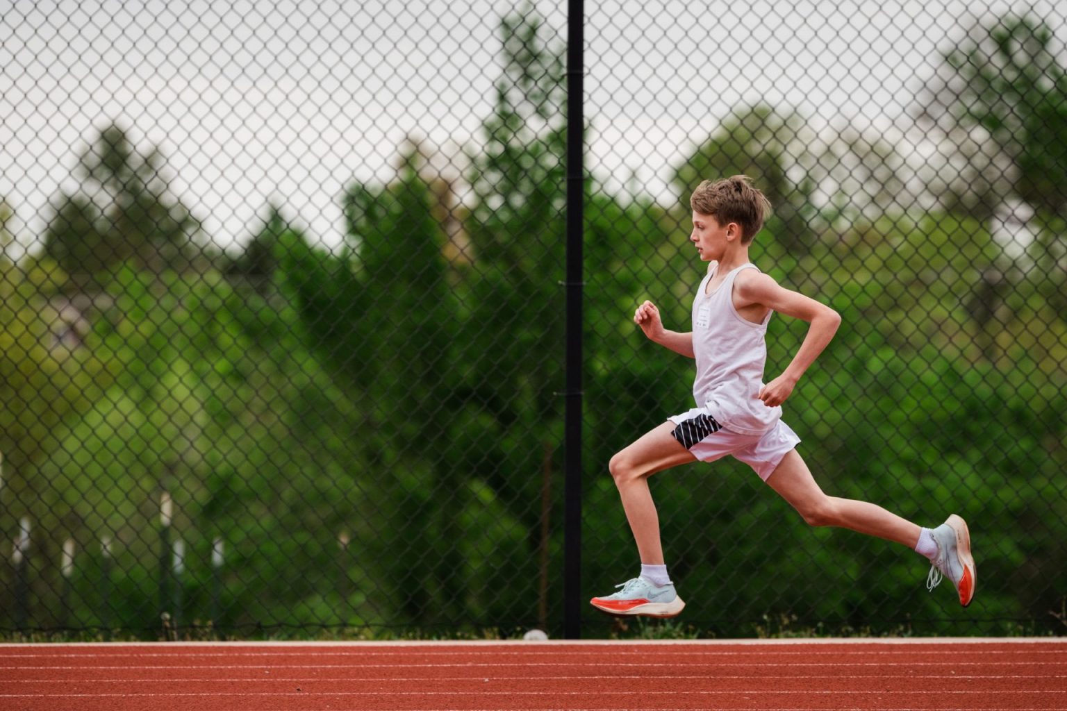 Sports Podiatrist's Guide on Running through Peroneal Tendonitis Pain