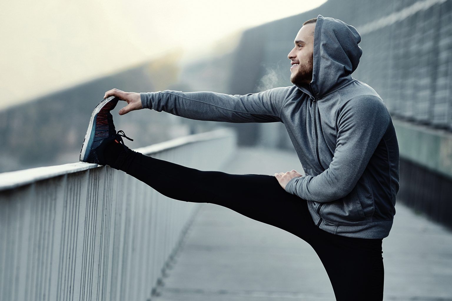 To Stretch or Not to Stretch? 6 Types of Stretching for Athletes